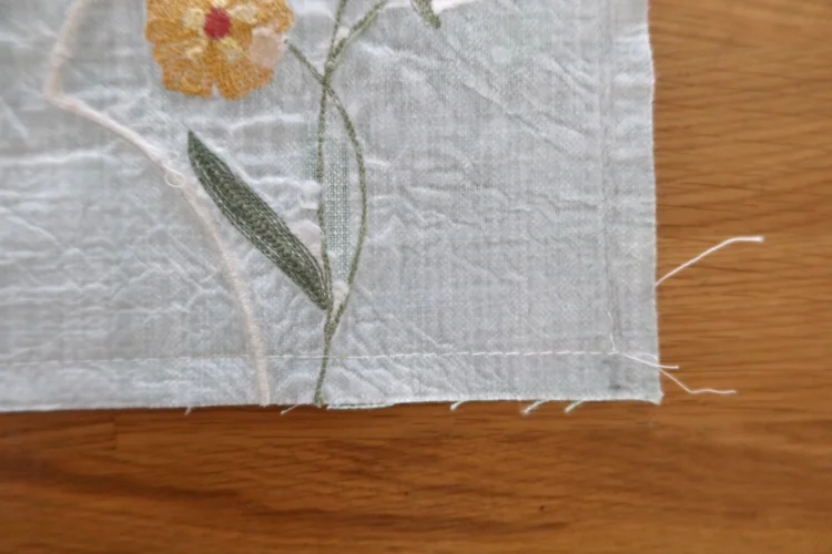 DIY Fabric Basket Tutorial - Upcycled Table Runner to Easter Basket ...