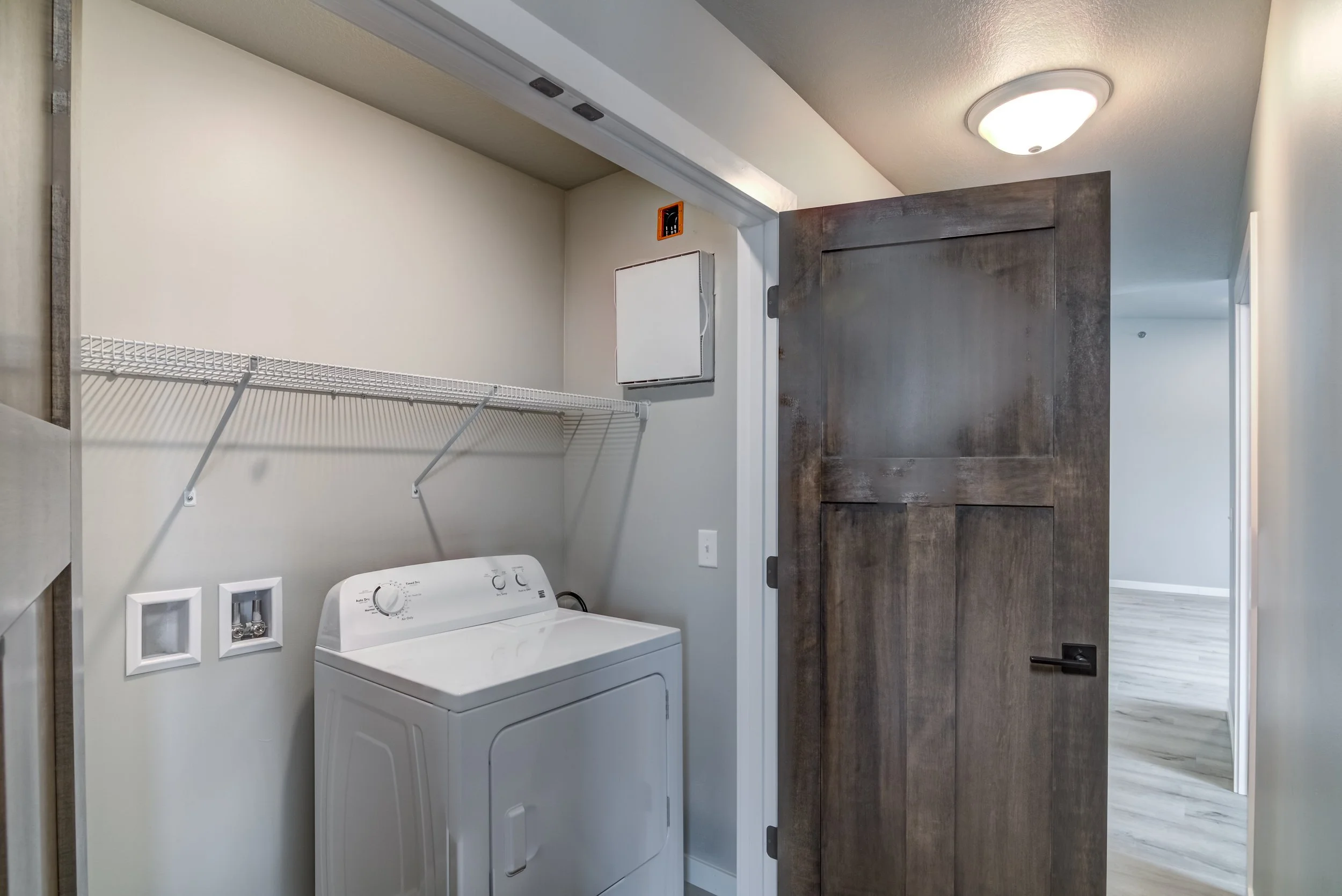 City Line Heights - 2 Bedroom Available NOW — RyKey Properties ...