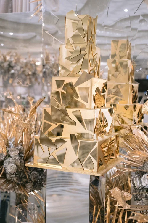 3 Tips for Designing a Party with Gold, Silver & Metallic Decor | Eddie ...