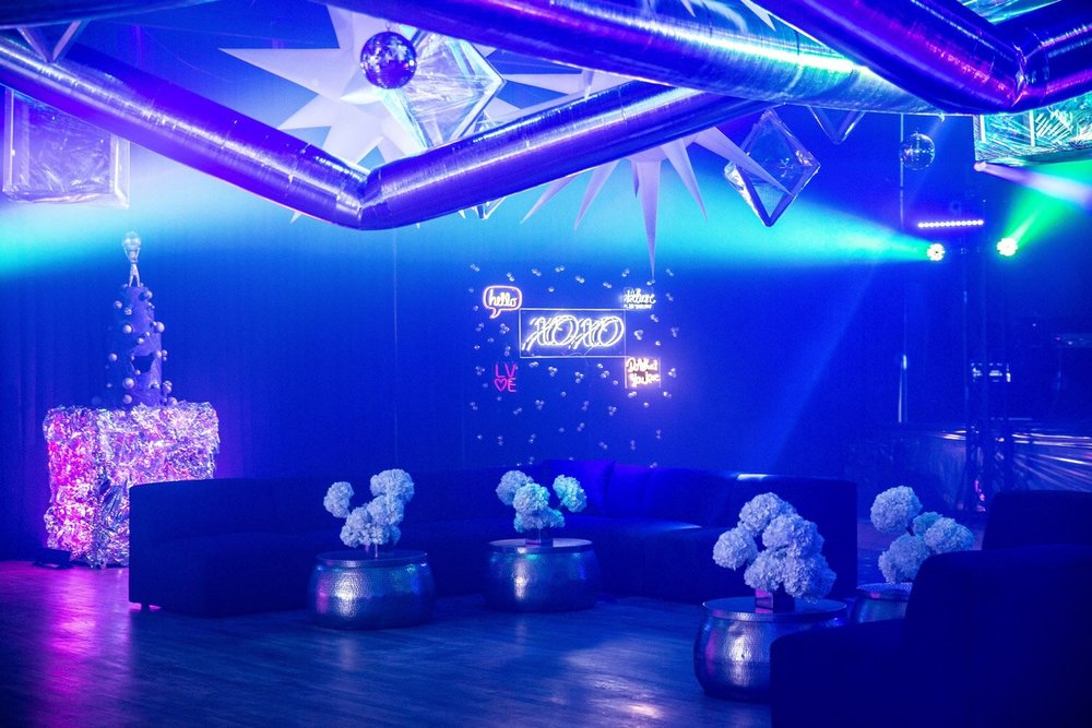 Outer Space Themed 40th Birthday Party | Eddie Zaratsian Lifestyle & Design