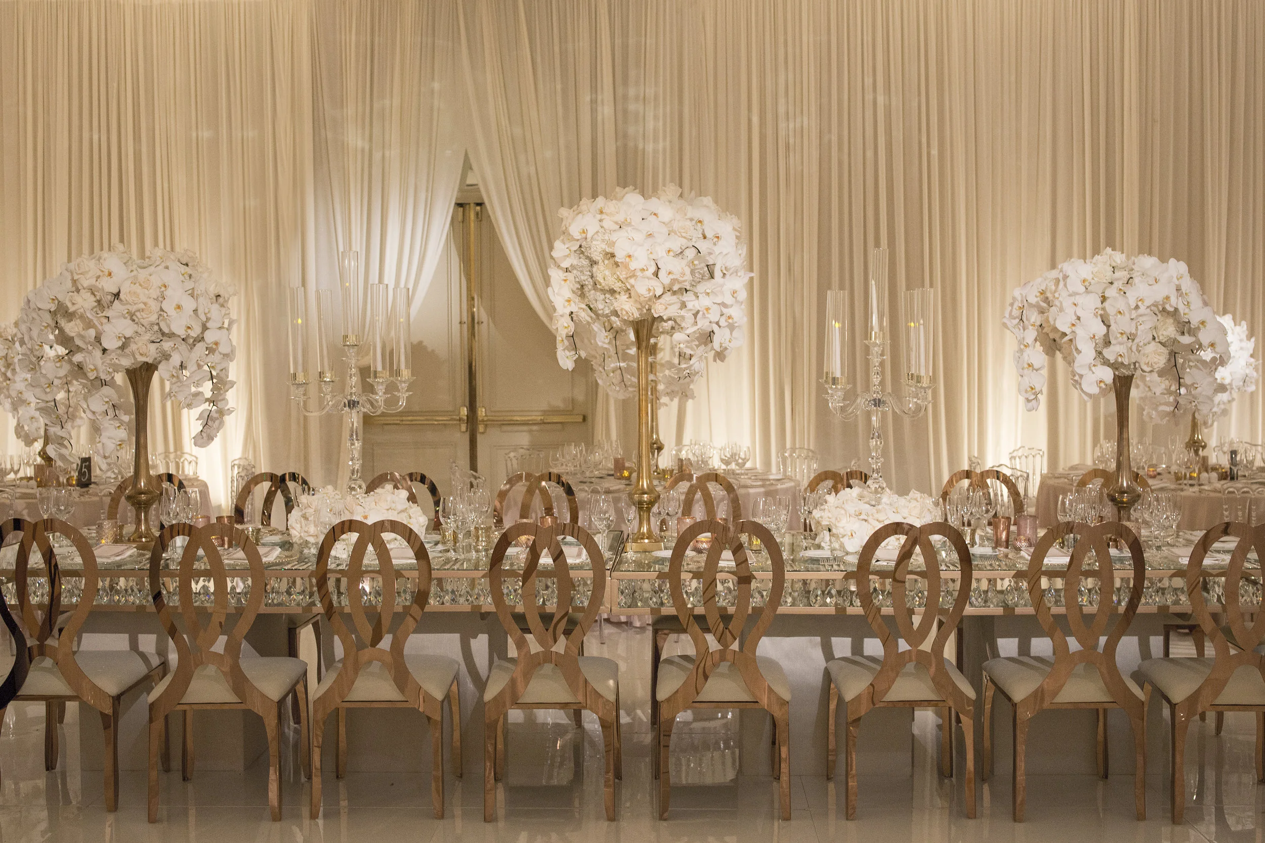 Four Seasons White & Gold Wedding Inspiration | Eddie Zaratsian ...