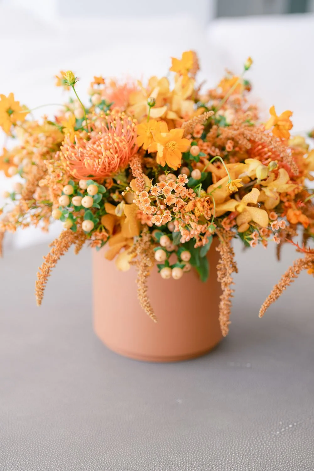Floral Lab: LA Flower Arrangement Workshops | Eddie Zaratsian Lifestyle ...