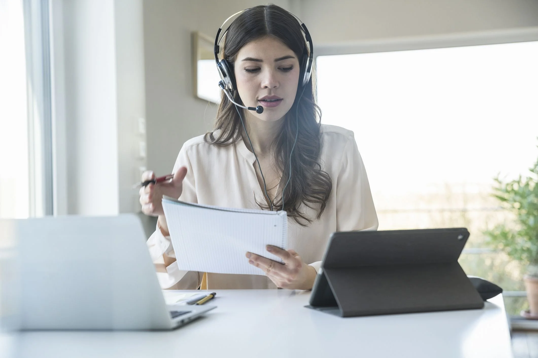 Call Center Customer Service Representative | Live Reps Call Center