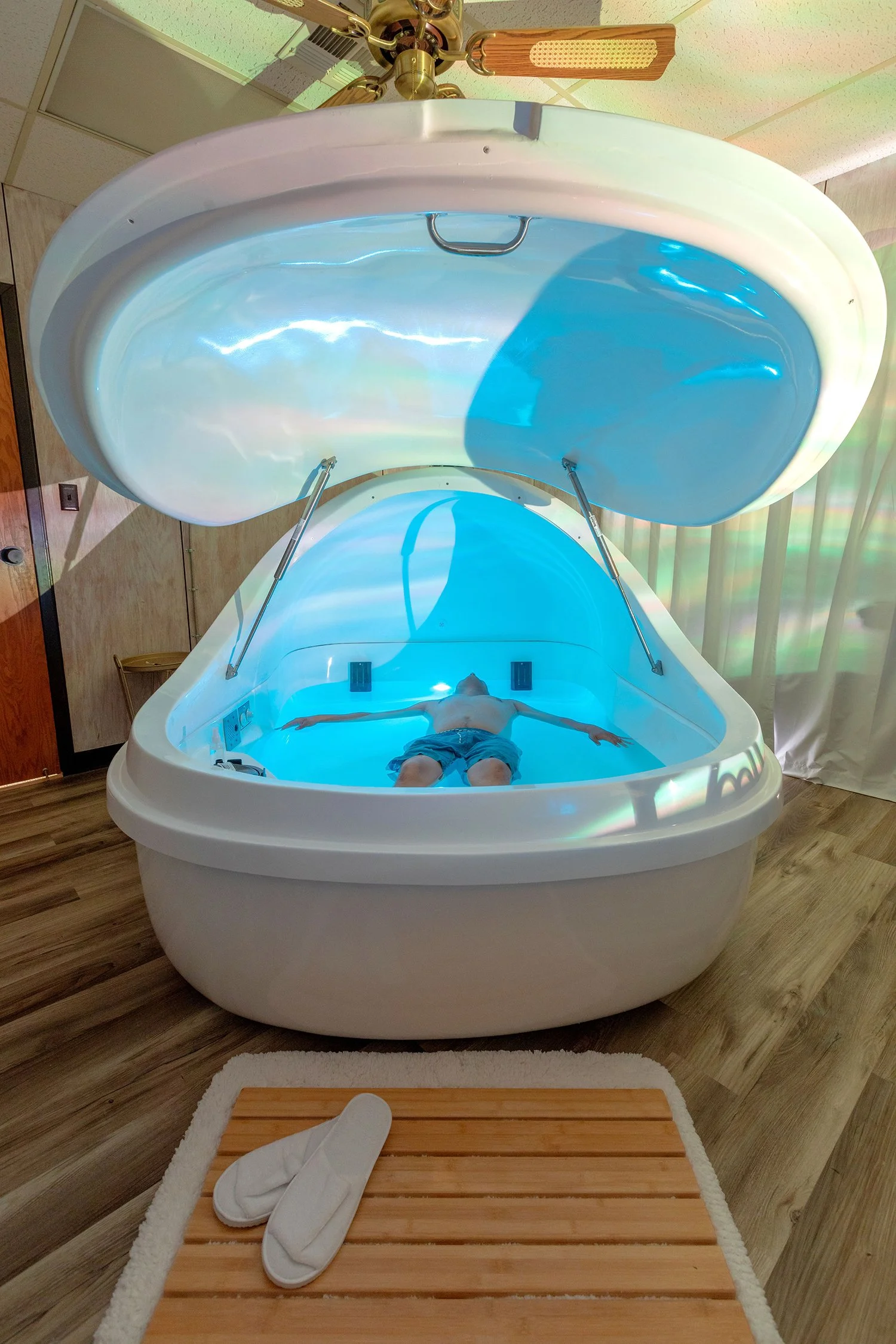 Float Therapy in OKC to Reduce Stress | Metro Family Therapy