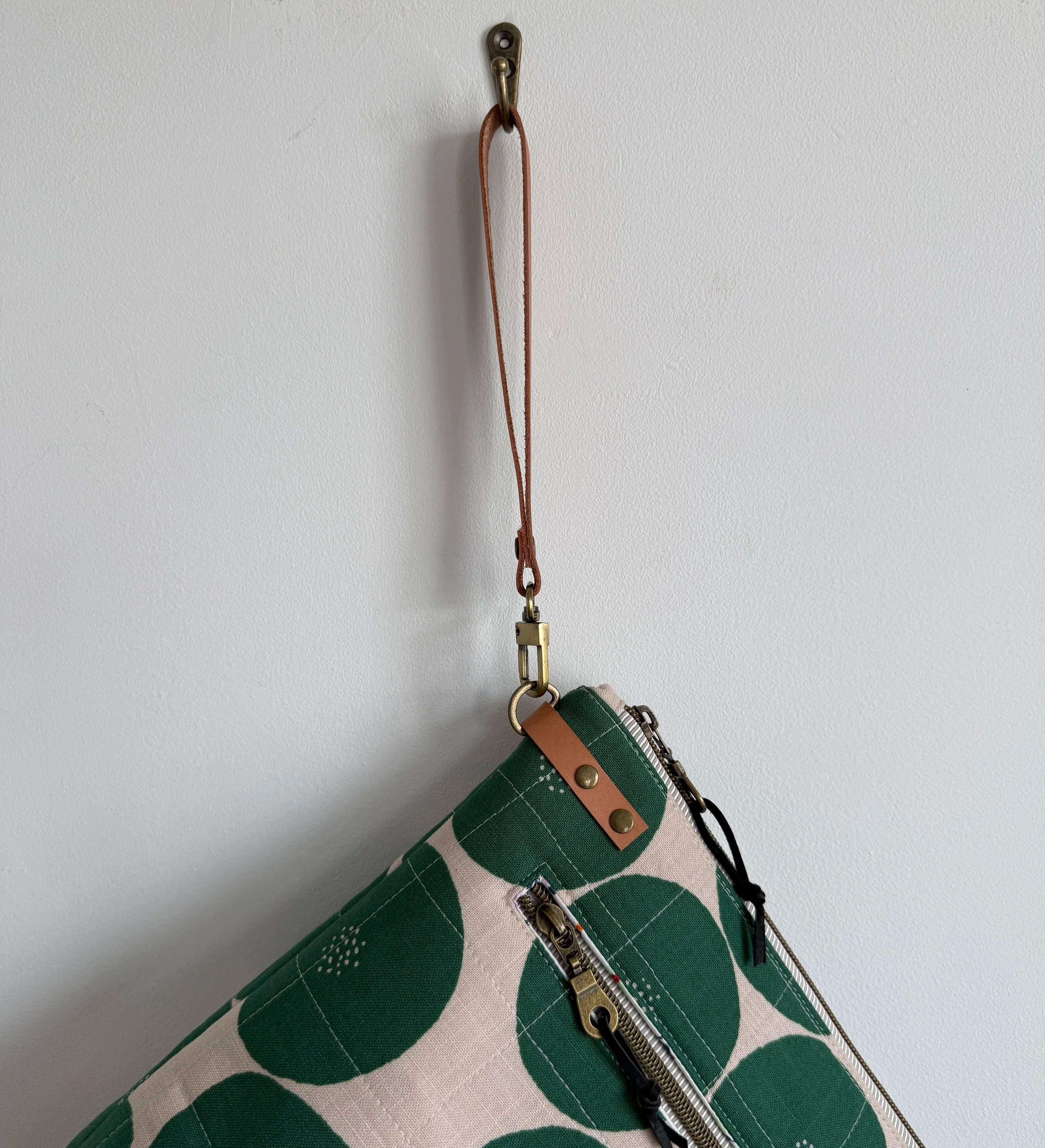 Thoughtfully designed bag making pdf sewing patterns for a modern maker.