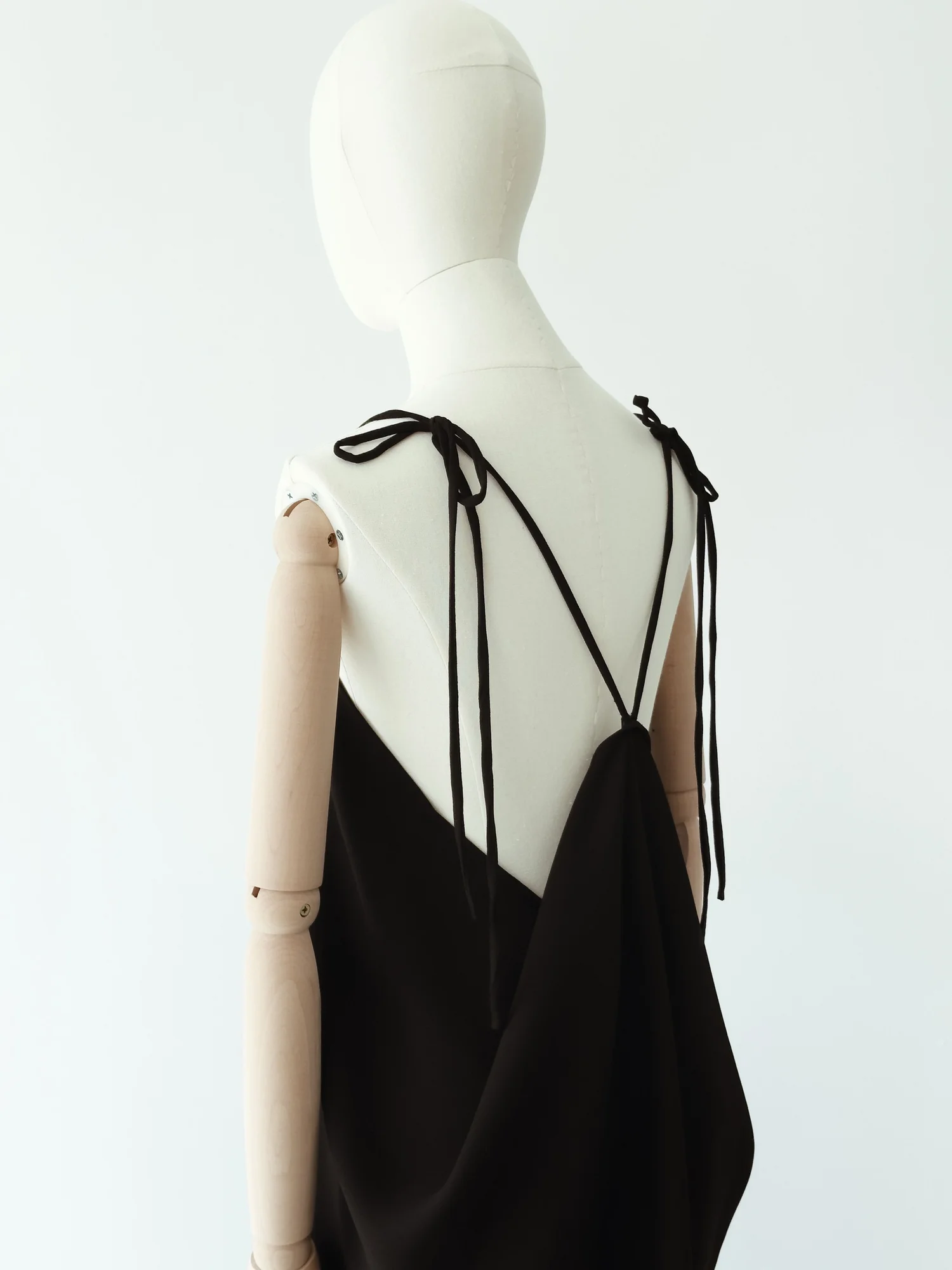 Store 2 — Jean Cintrón