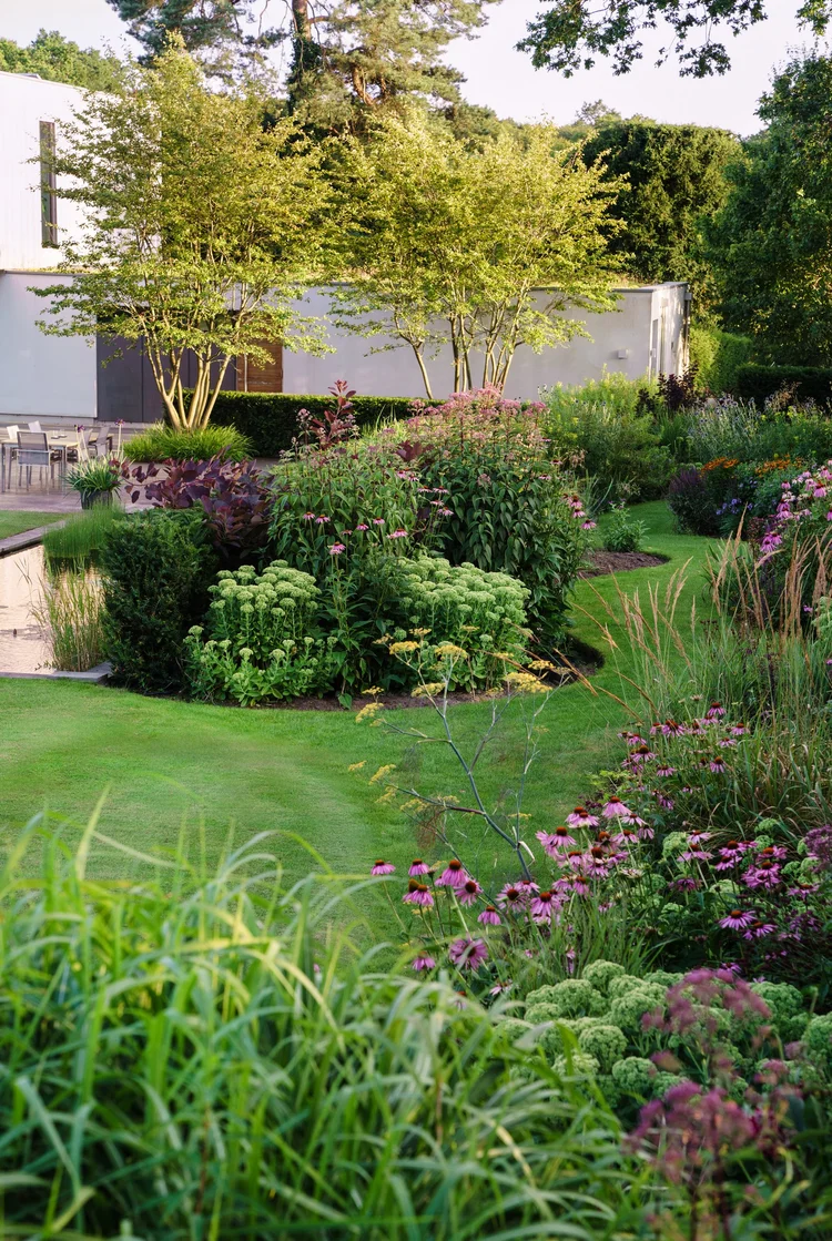 Modernist House — Angus Thompson
