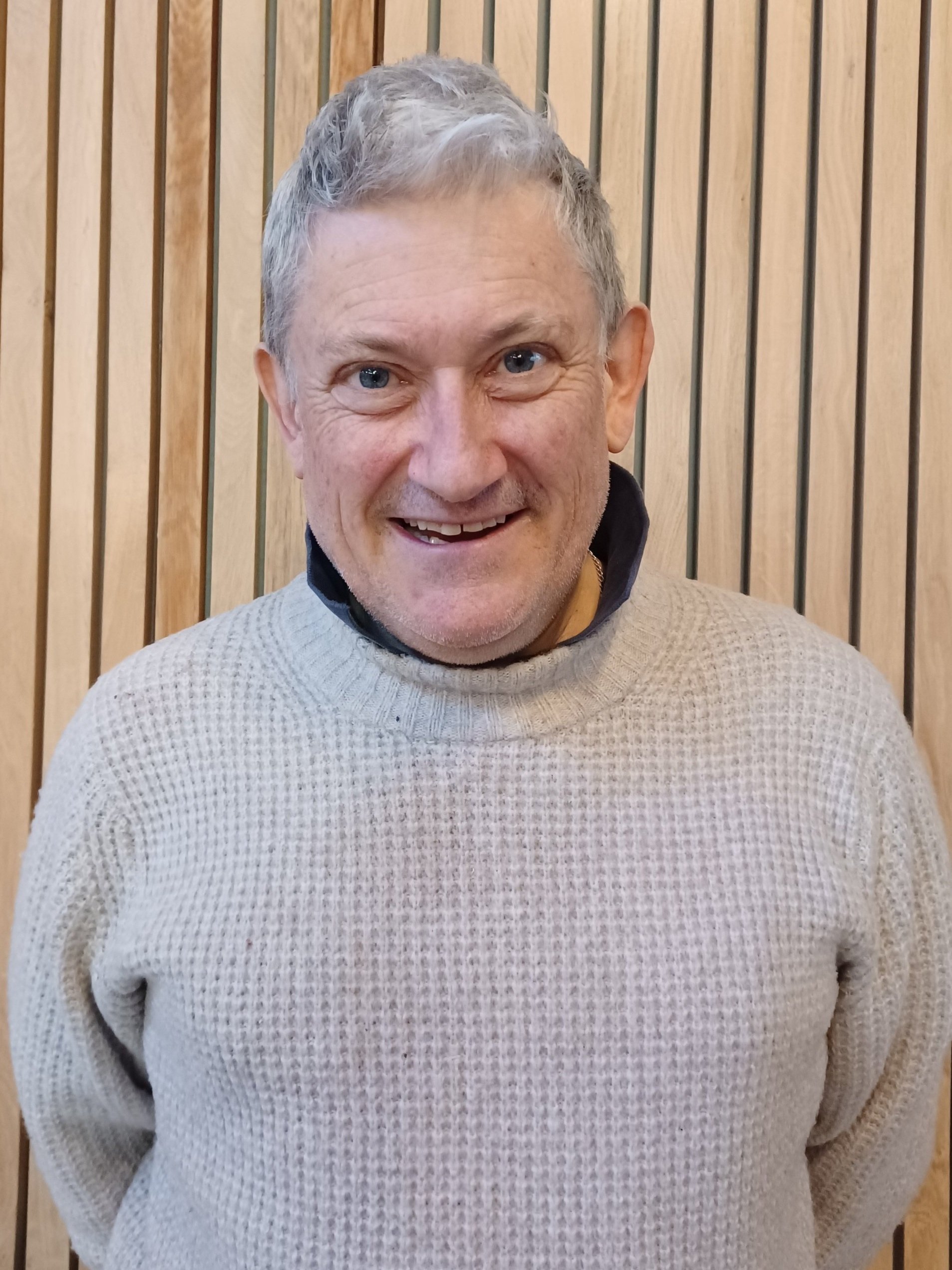 WHO'S WHO — Pip and Jims