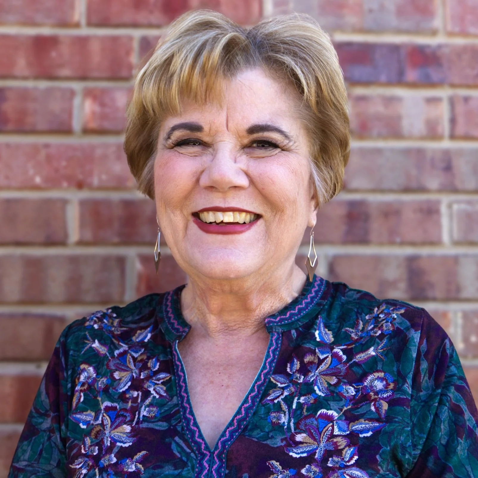 About — Dr. R.E. Moon + Associates