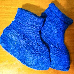 The FOlio: The Cookie Monster Slippers (my very first knitting project ...