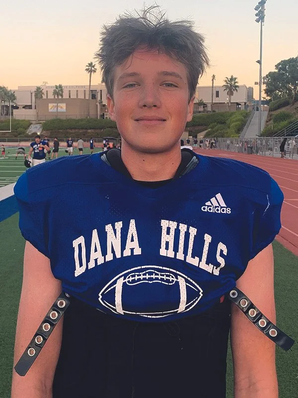 VARSITY — DHHS Football