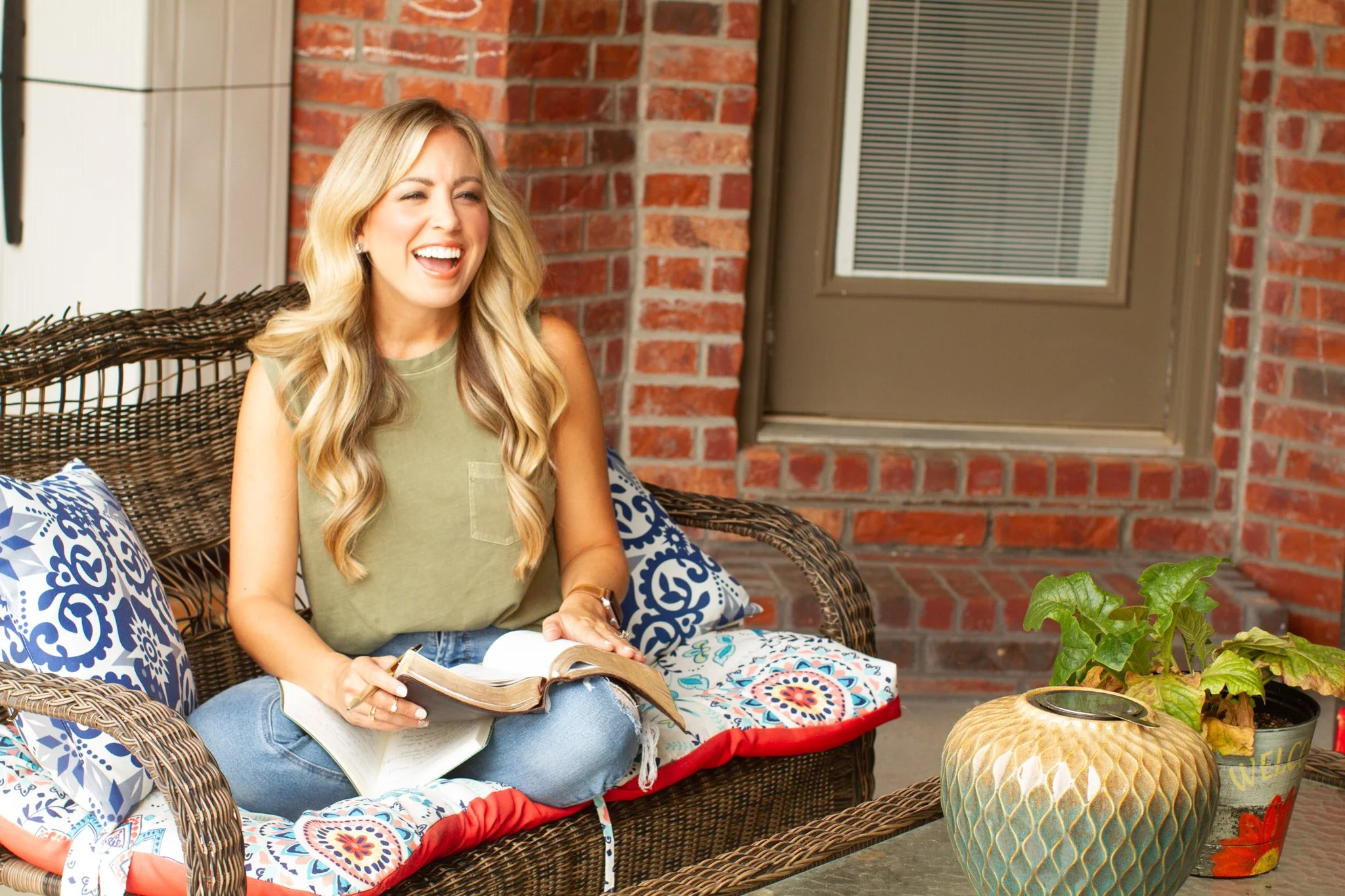 About 1 — Somer Colbert