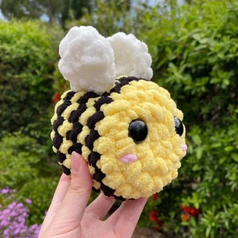 Free Crochet Bee Pattern ( 30 Minute Crochet Project with Video ...