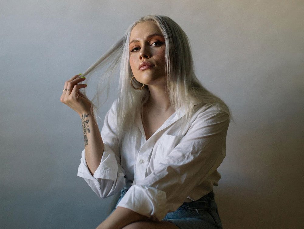 Stacey Kelleher Interview: “Overcommitted” Song, Indie Pop EP ...