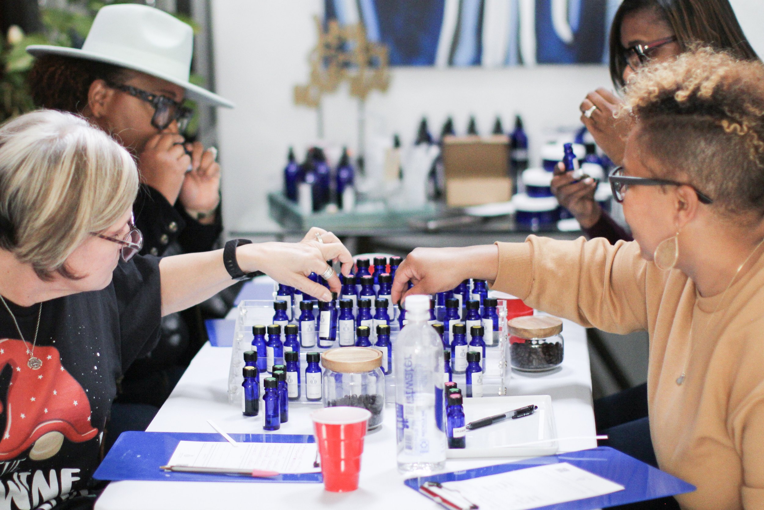 Expressive Aromas - Custom Perfume Experience