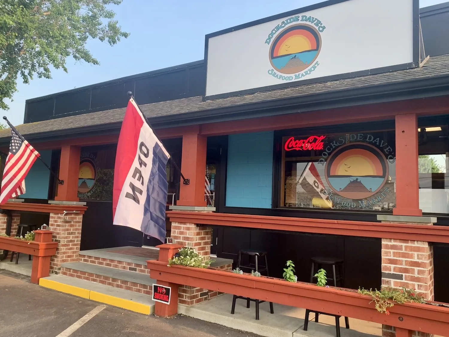 Dockside Dave's Seafood Market