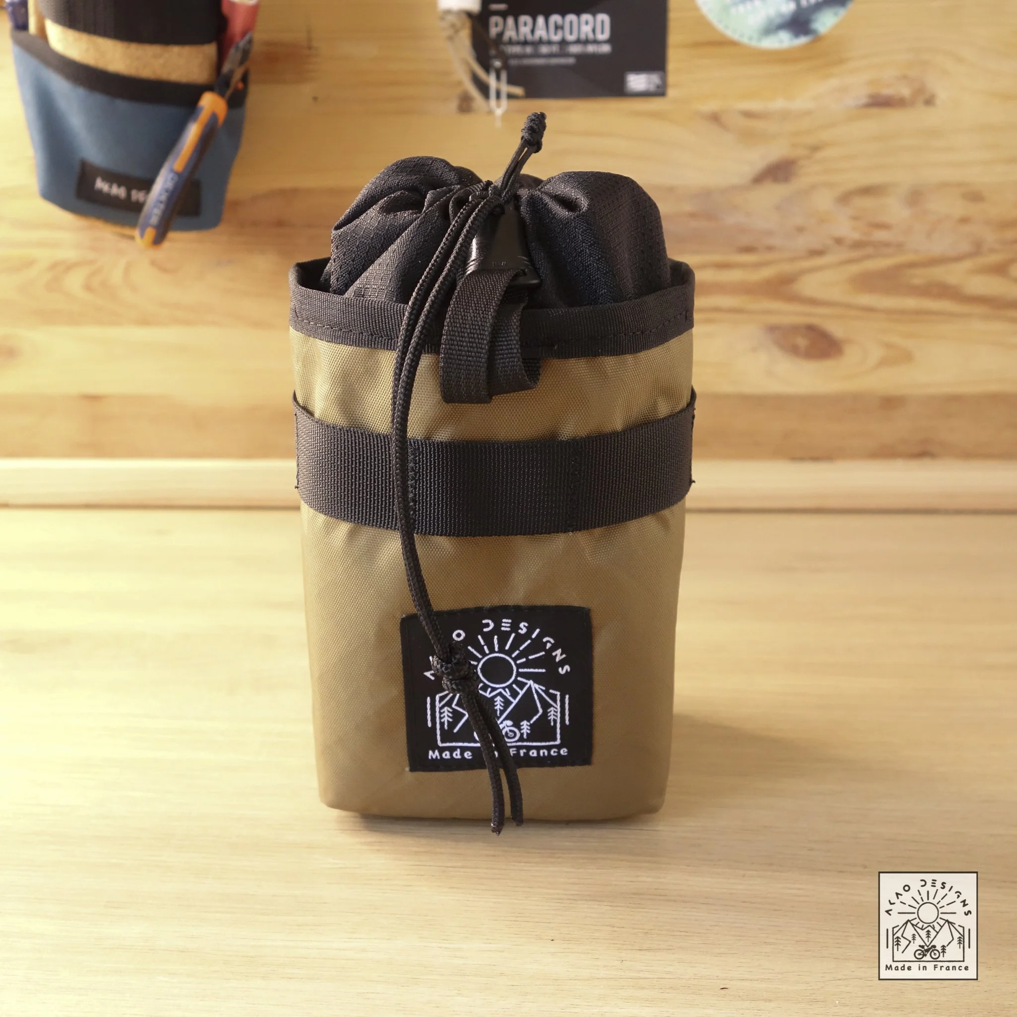 EN STOCK — Akao Designs