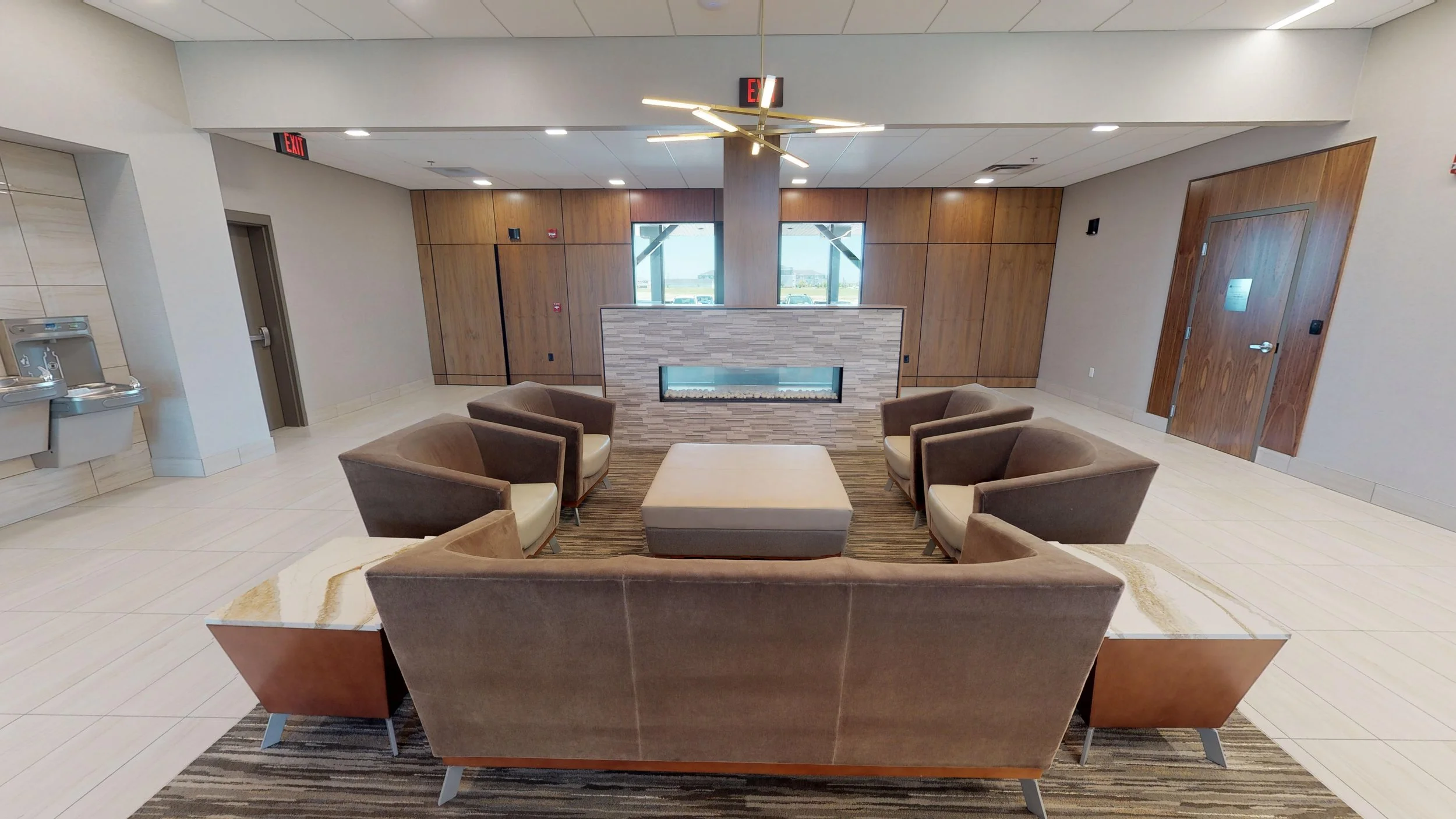 3280 EagleRidge Plaza — EagleRidge Plaza