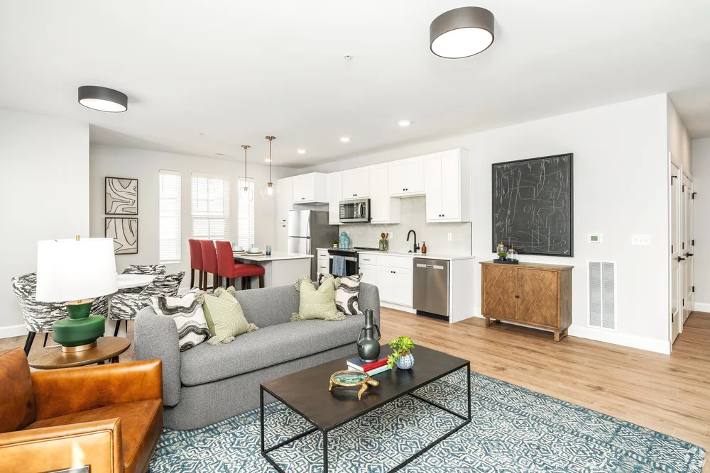 Lusso Apartments in Italian Village