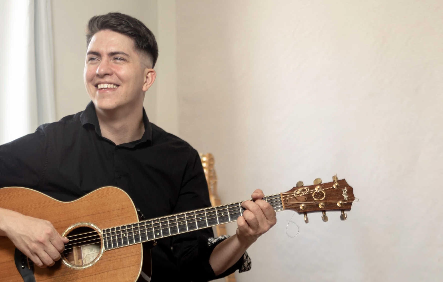 Mason Villo Live At RÁK — Grand Rapids Downtown Market