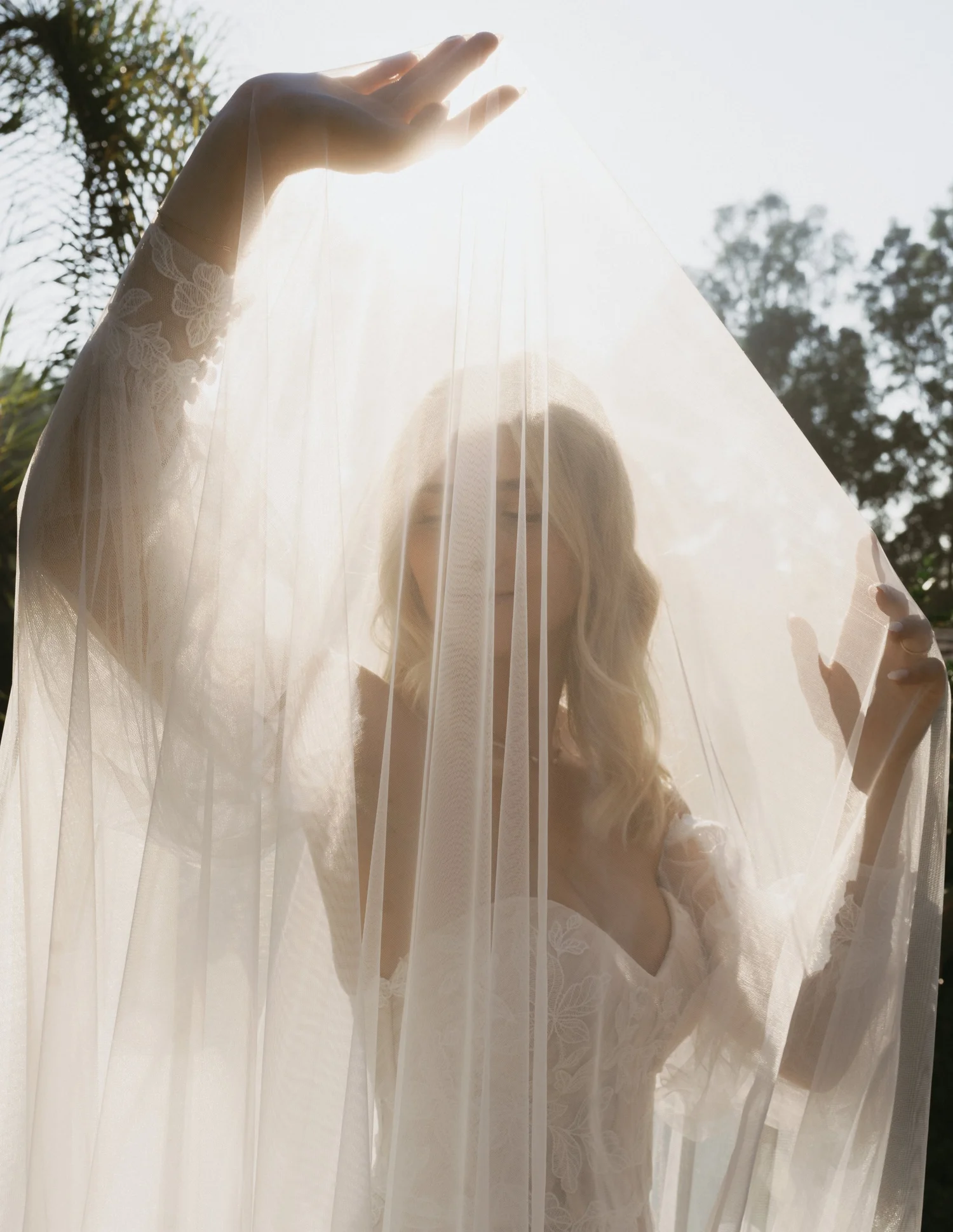 Emily Faith - Luxury Wedding Photography