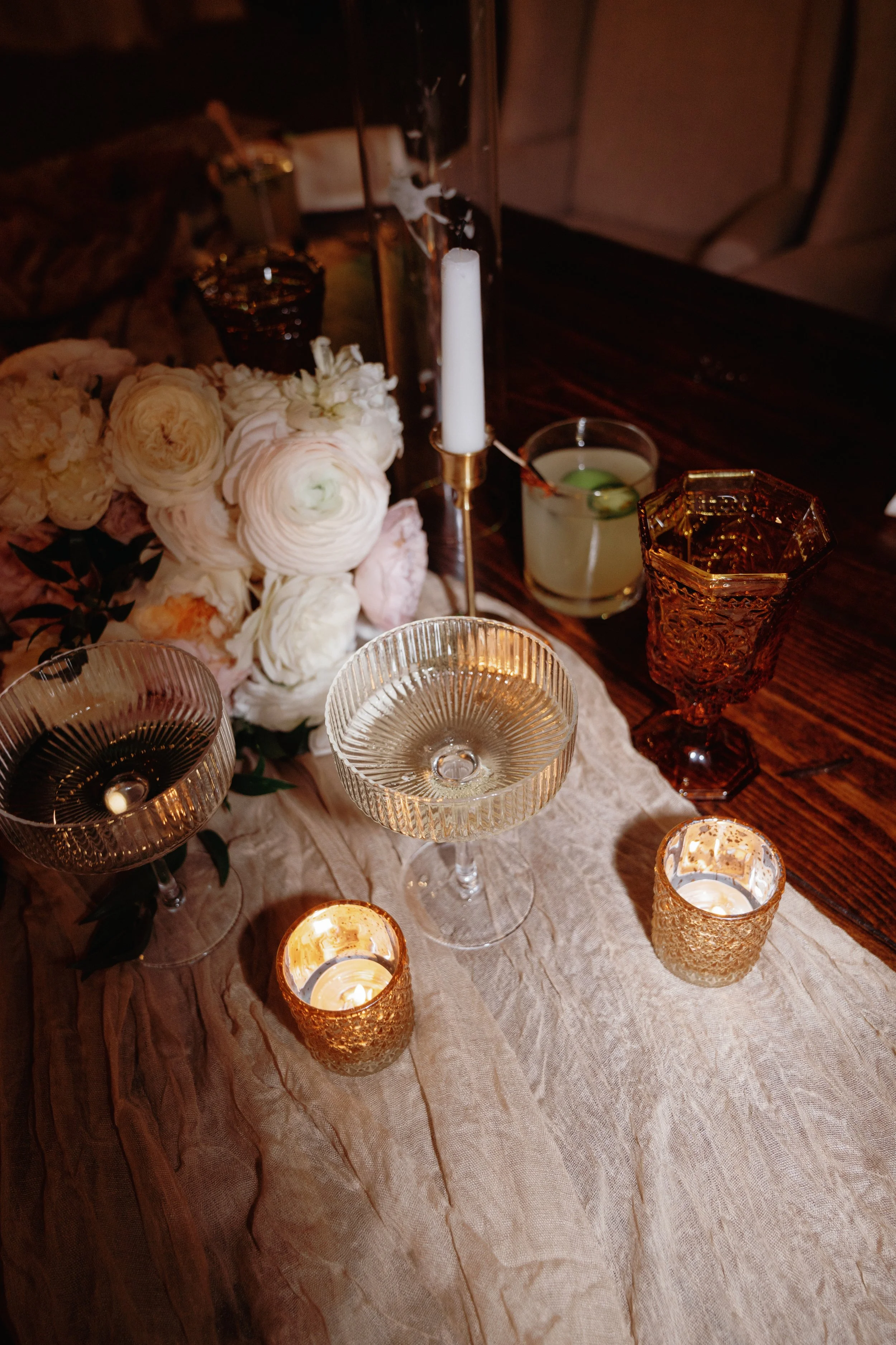 Emily Faith - Luxury Wedding Photography