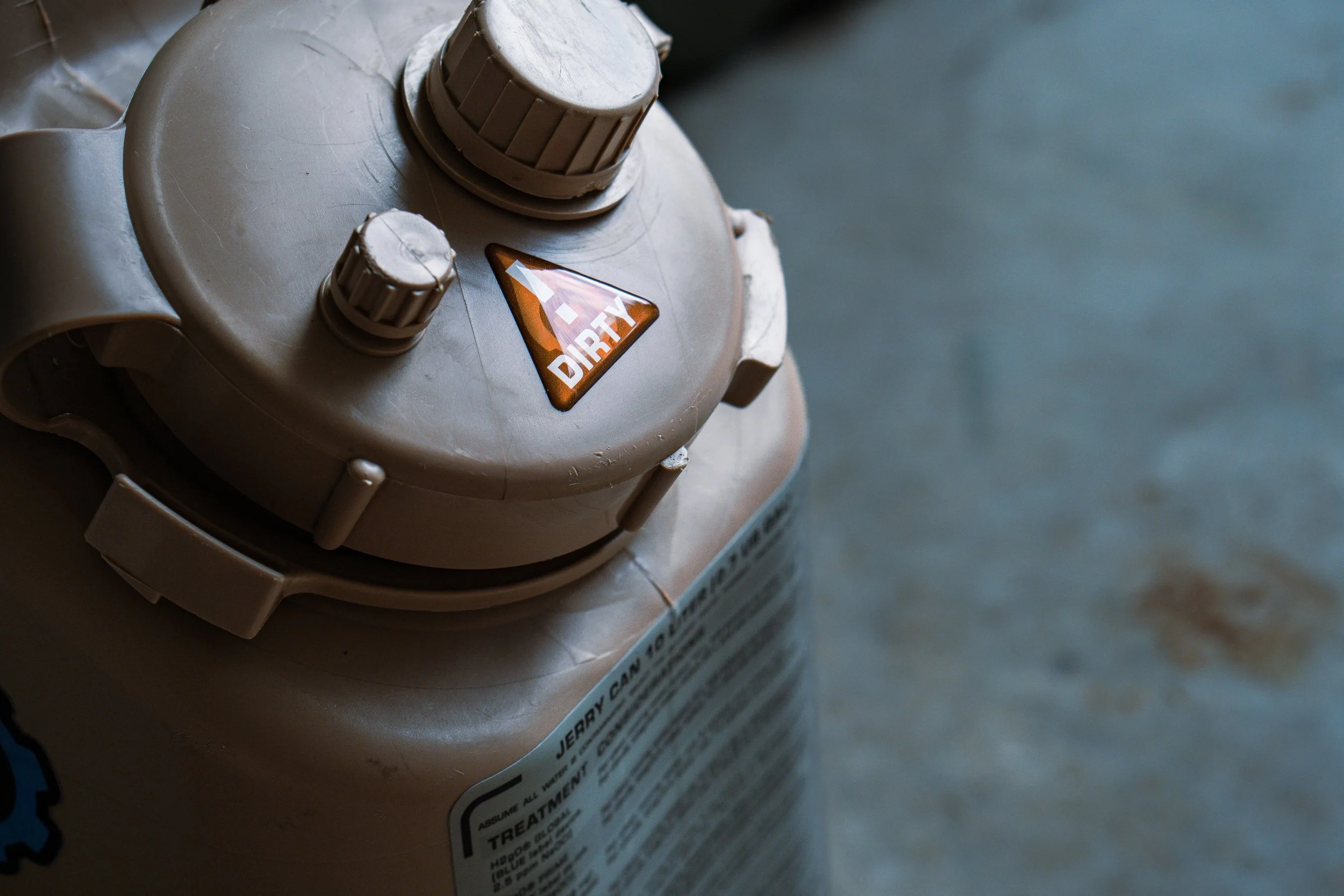10L Jerry Can (2.7 US GAL) Decal | Cana Provisions