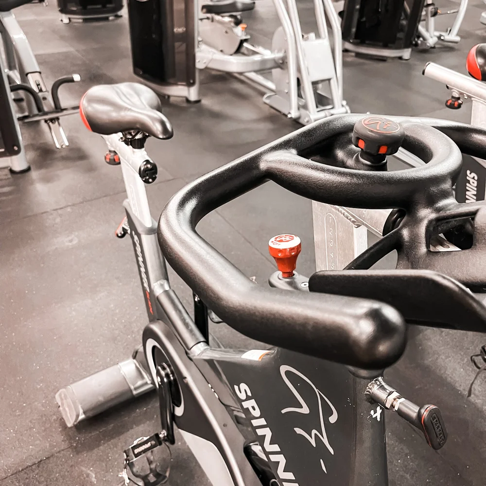 Amenities — FIELDHOUSE FITNESS