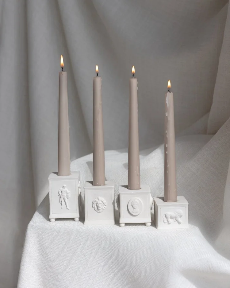 Dance of the Muses Extra Large Noir Frame — STATUETTE