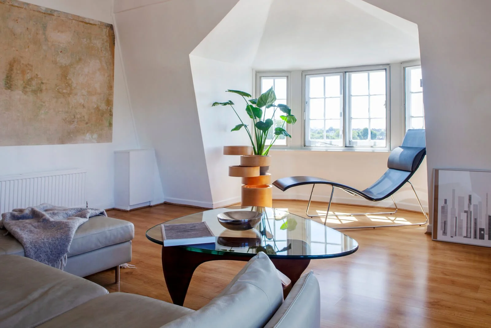 Flat 19 | Archway, London — DOMstay | Design-led Holiday Homes