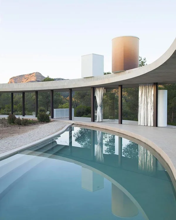 Solo Office KGDVS / Matarraña, Spain — DOMstay | Design-led Holiday Homes