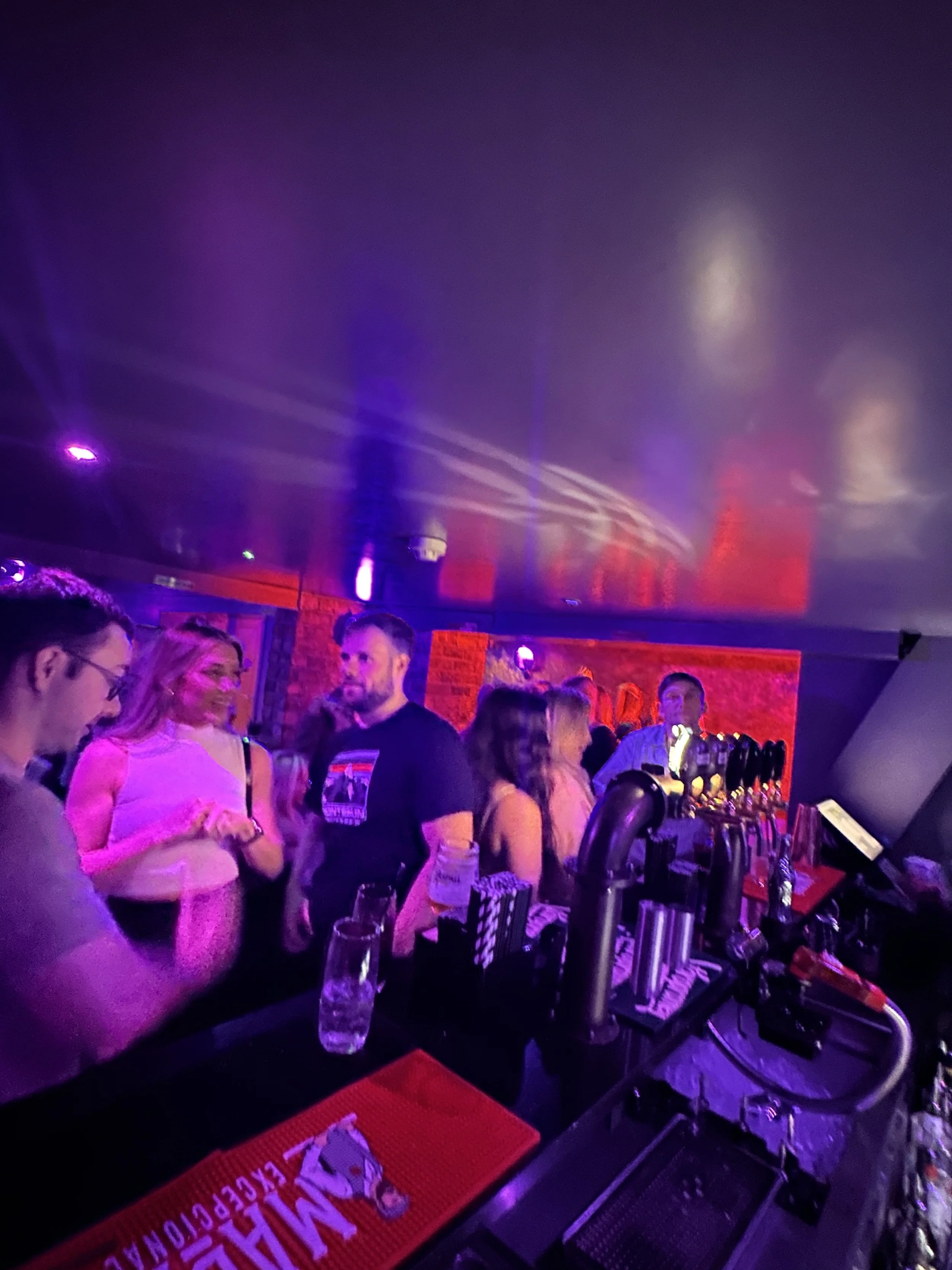 Whats On? — EDISON BAR