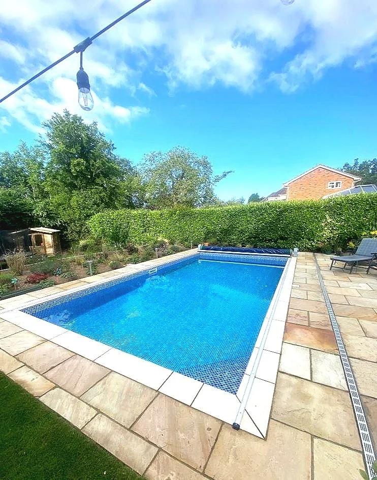 Liner Swimming Pools — Ashridge Pools