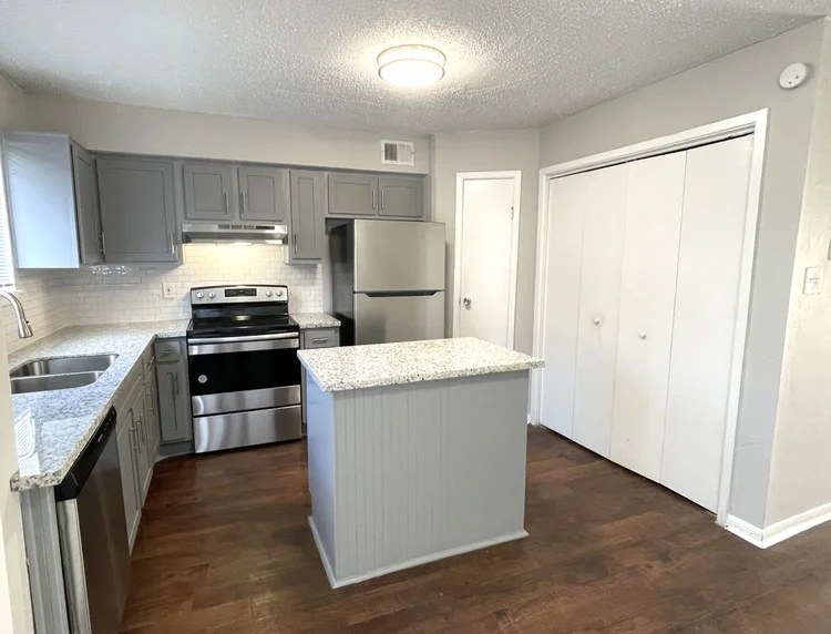 Gallery - Renovated Apartments in Houston — Altanova Apartments