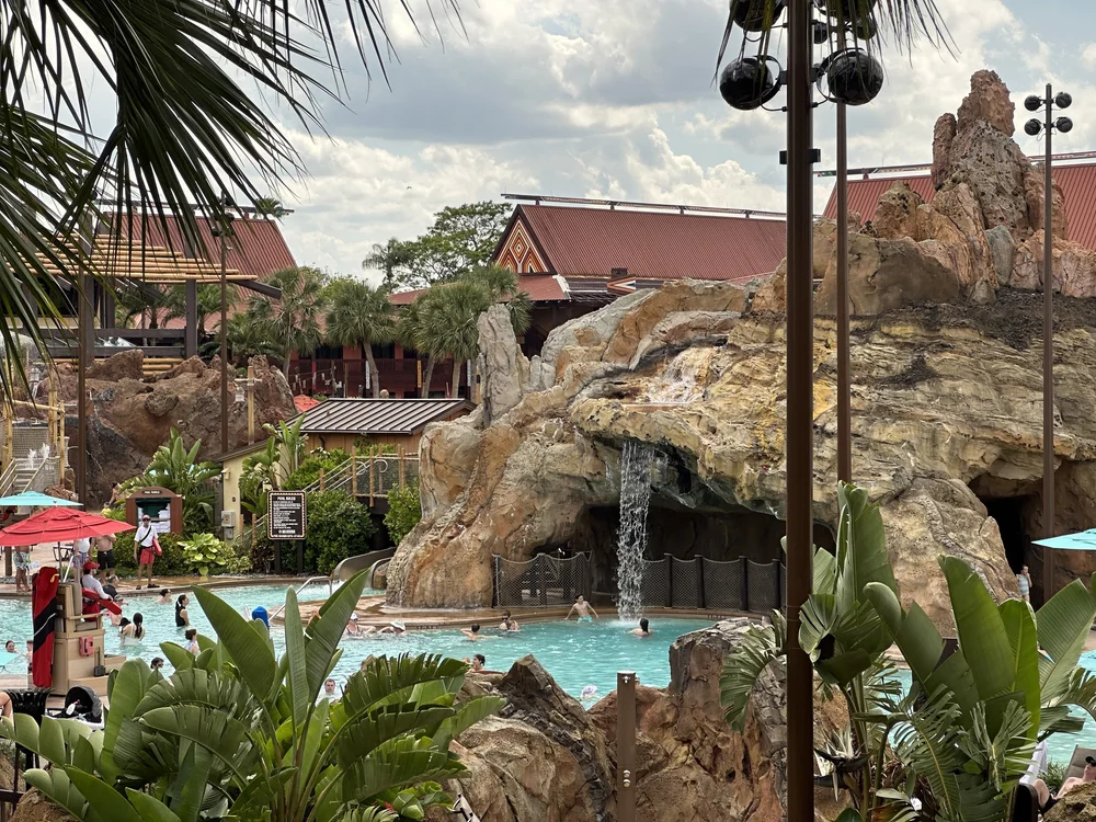 Disney’s Polynesian Village Resort Club Level Review: Is It Worth It ...