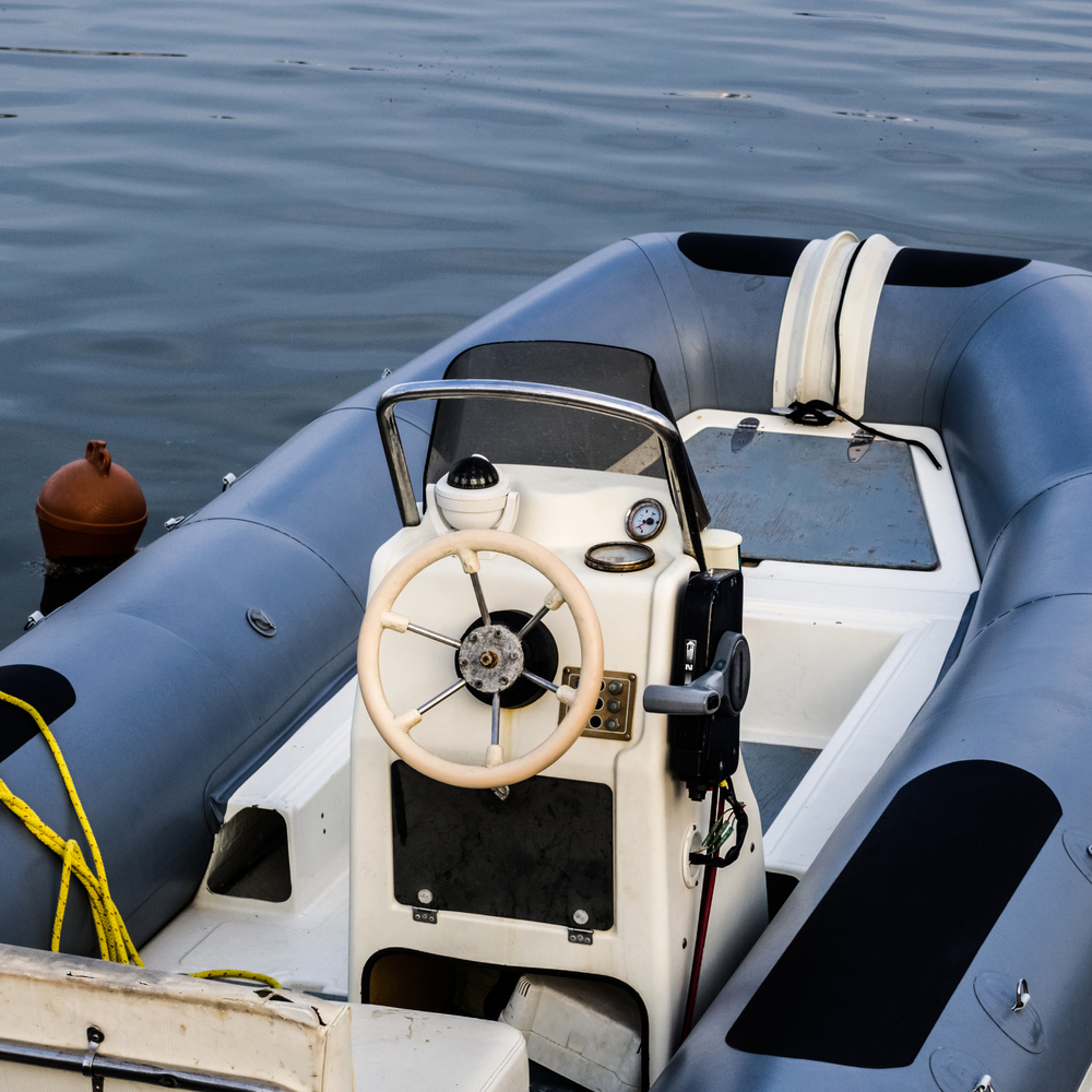 Rudder, tiller, and wheel: The basics of steering — DECKEE
