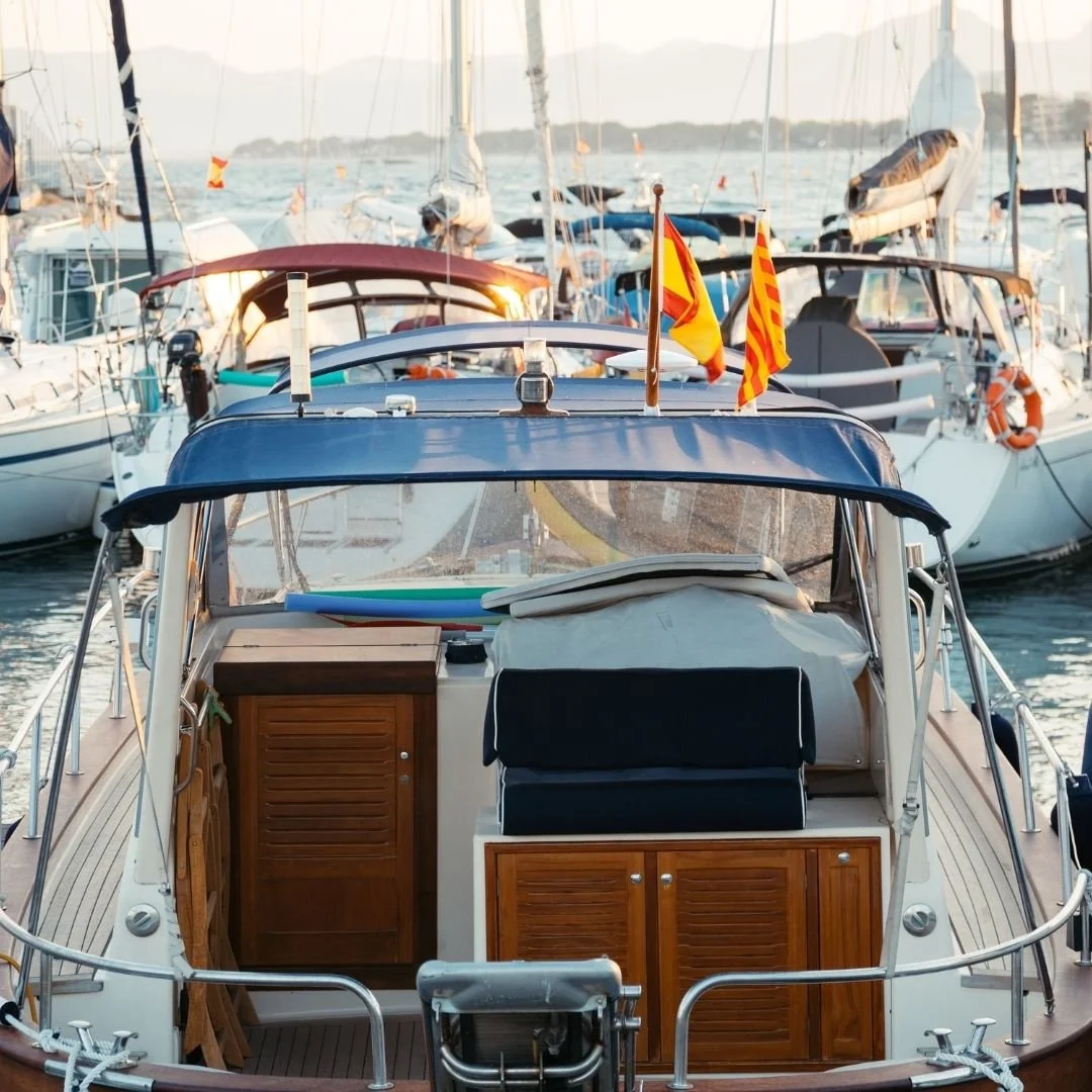 Buying a boat: Things to consider — DECKEE