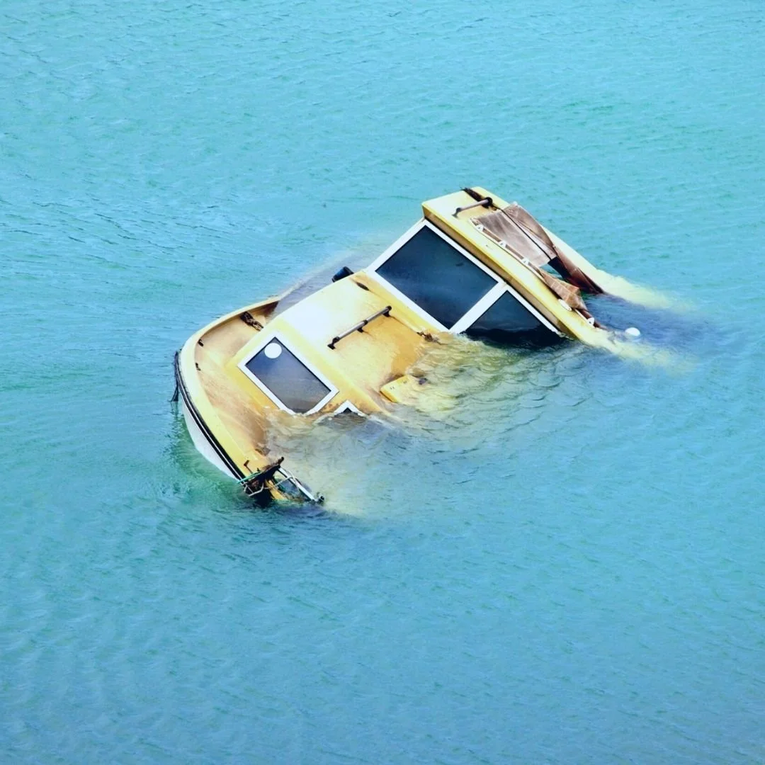 How to prevent your boat from sinking — DECKEE