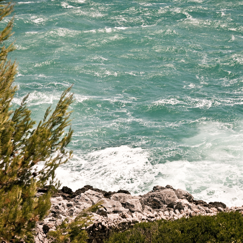 Tips for boating in rough water — DECKEE