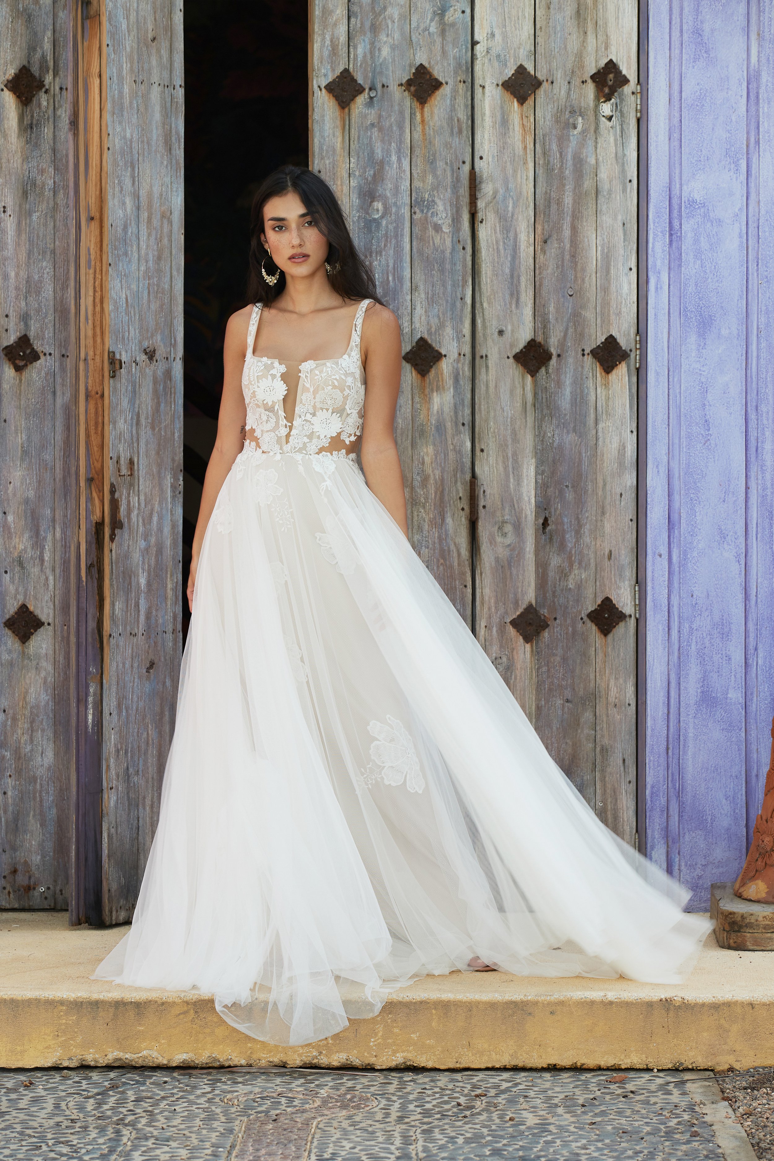 Modern, Romantic & Unique Wedding Dresses | LUMI Bridal Shop — LUMI ...
