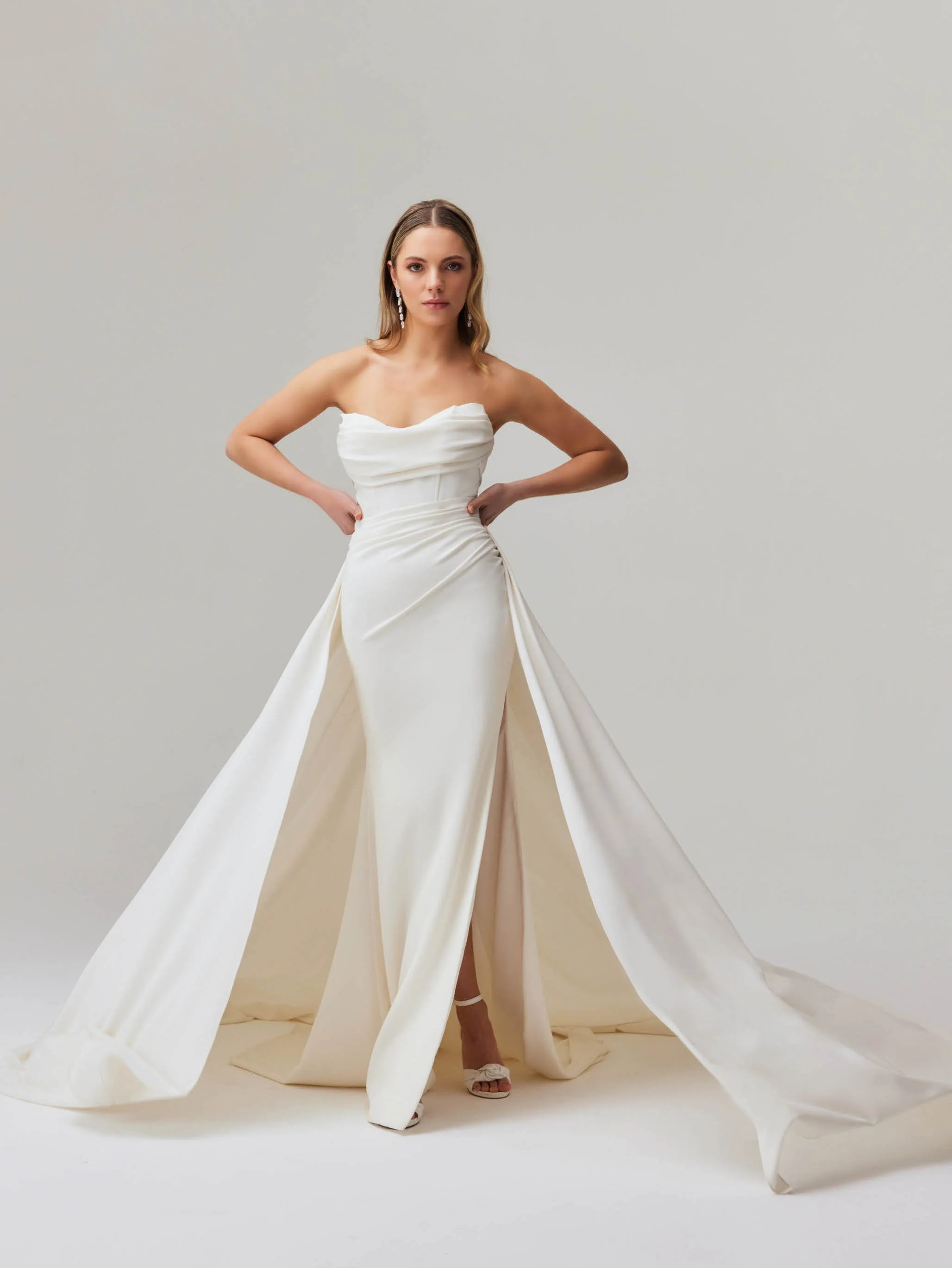 Miss Chloe Bridal Trunk Show - Contemporary & Modern Wedding Dresses ...