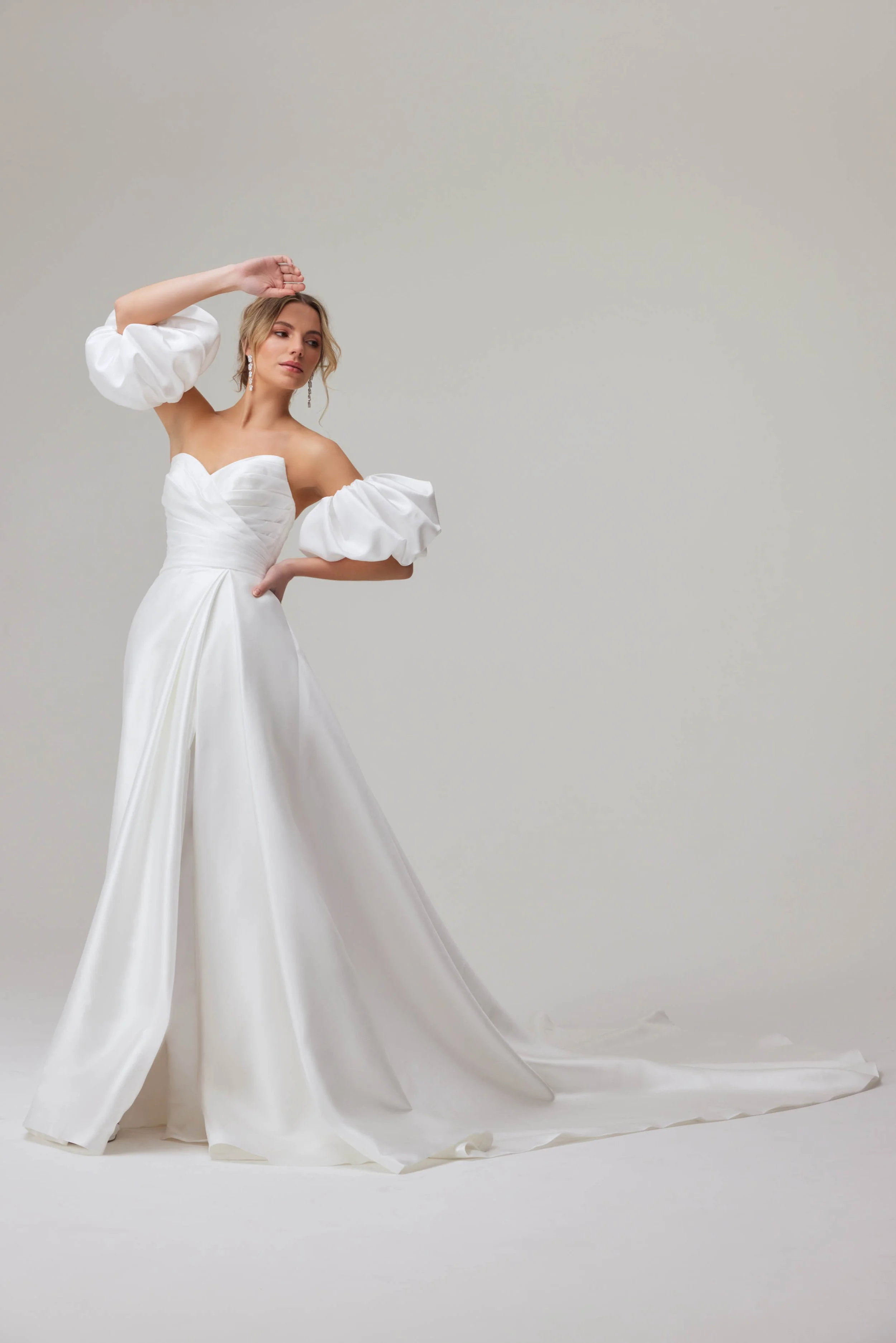 Miss Chloe Bridal Trunk Show - Contemporary & Modern Wedding Dresses ...