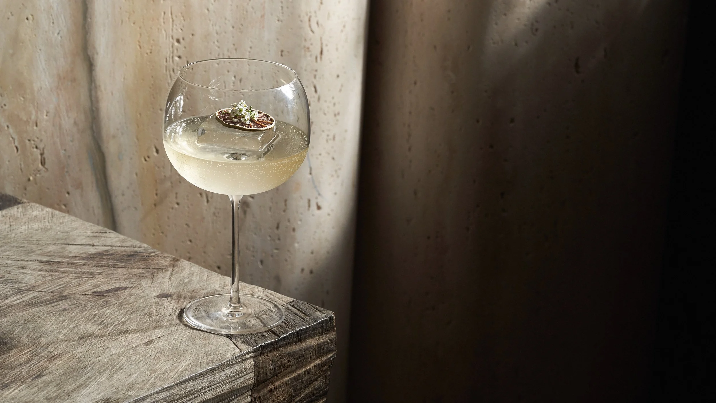 Waterfront Mediterranean Restaurant in Miami | CASA NEOS