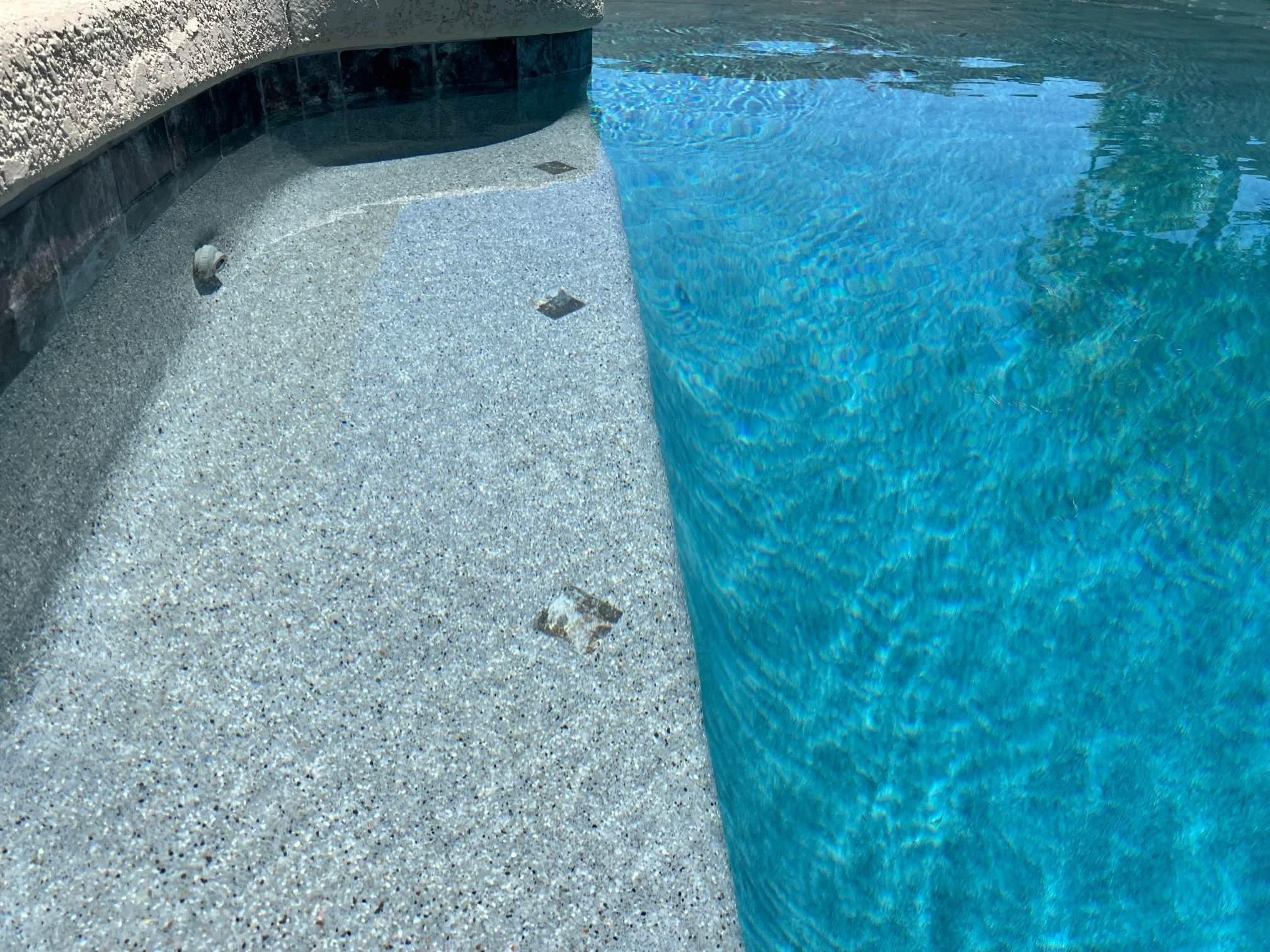 (Mini Pebble) - French — MercuryPool