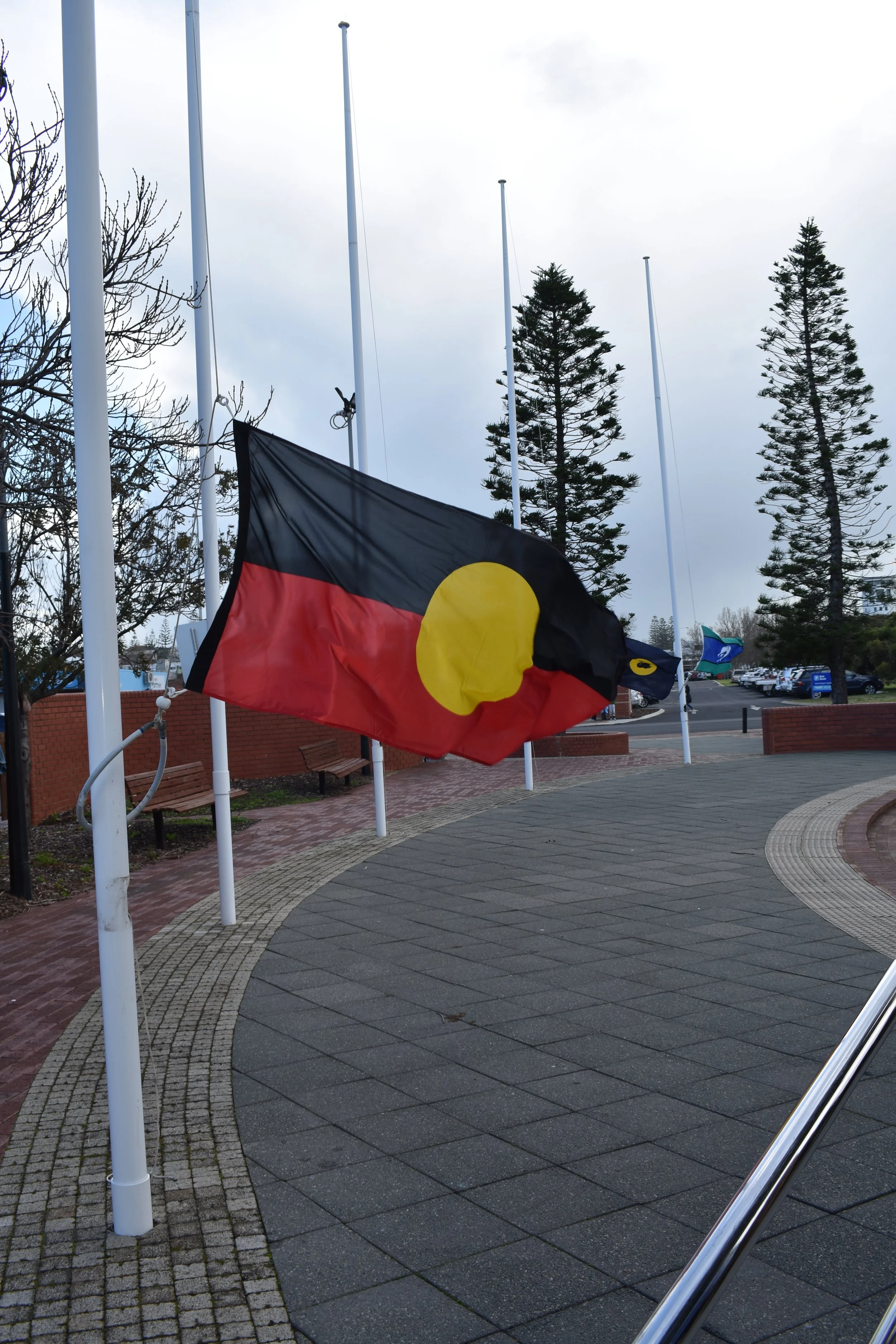 Home — WARDANDI ABORIGINAL CORPORATION