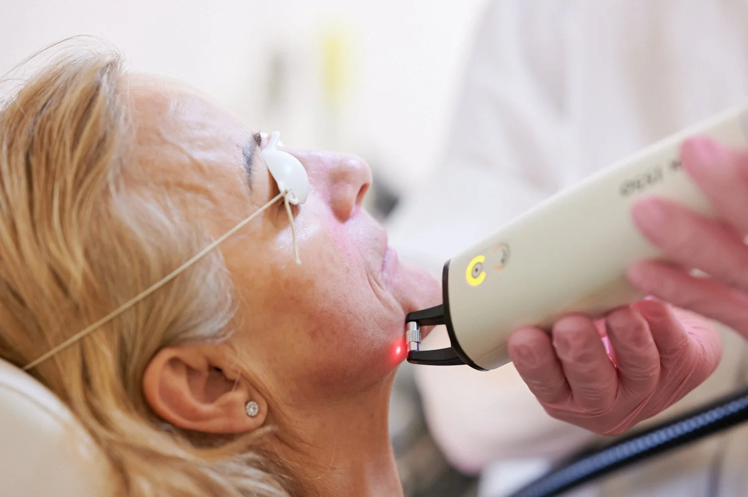 Hud- & laserbehandlingar i Malmö | Laser & Dermatology — Laser ...