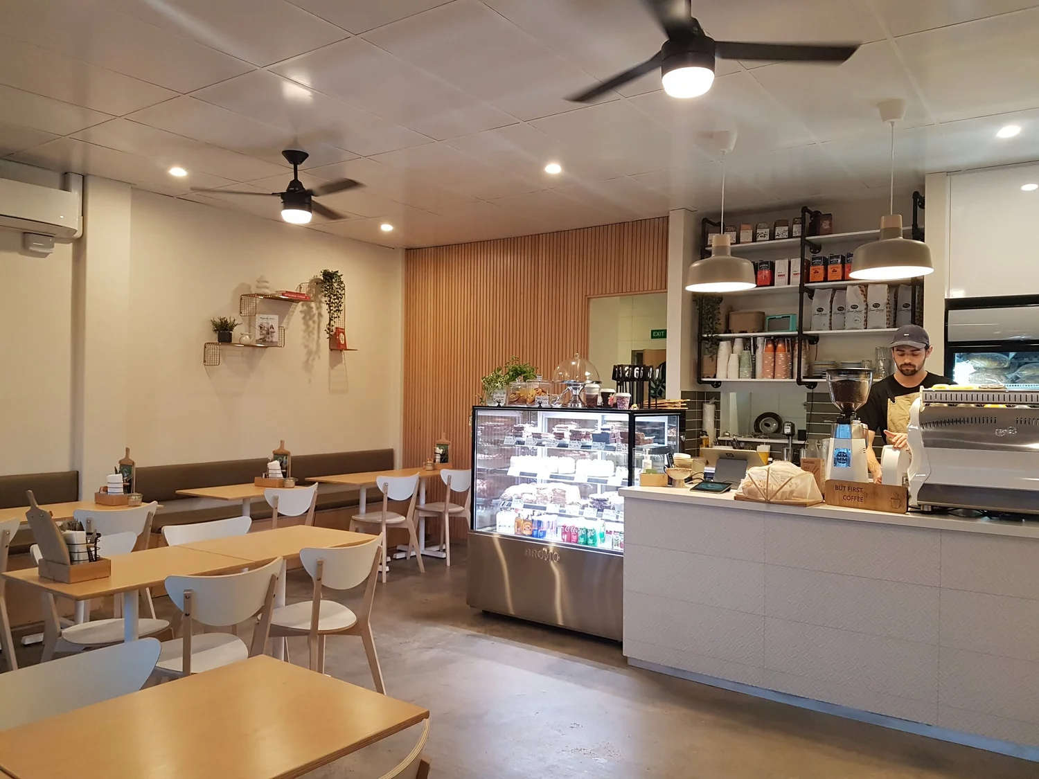 Six Willows Cafe