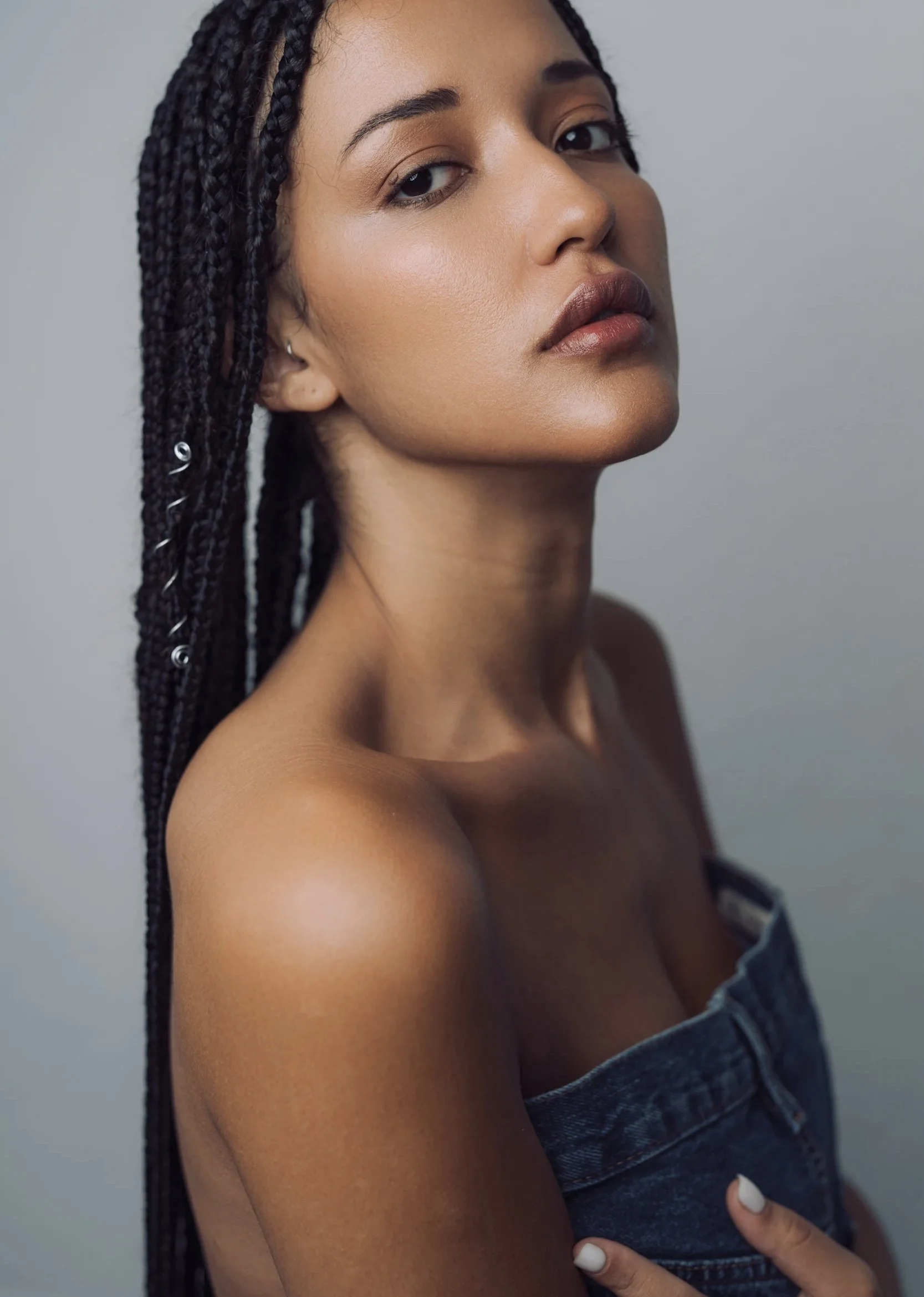 APPLY HERE — ÉLEVER 1