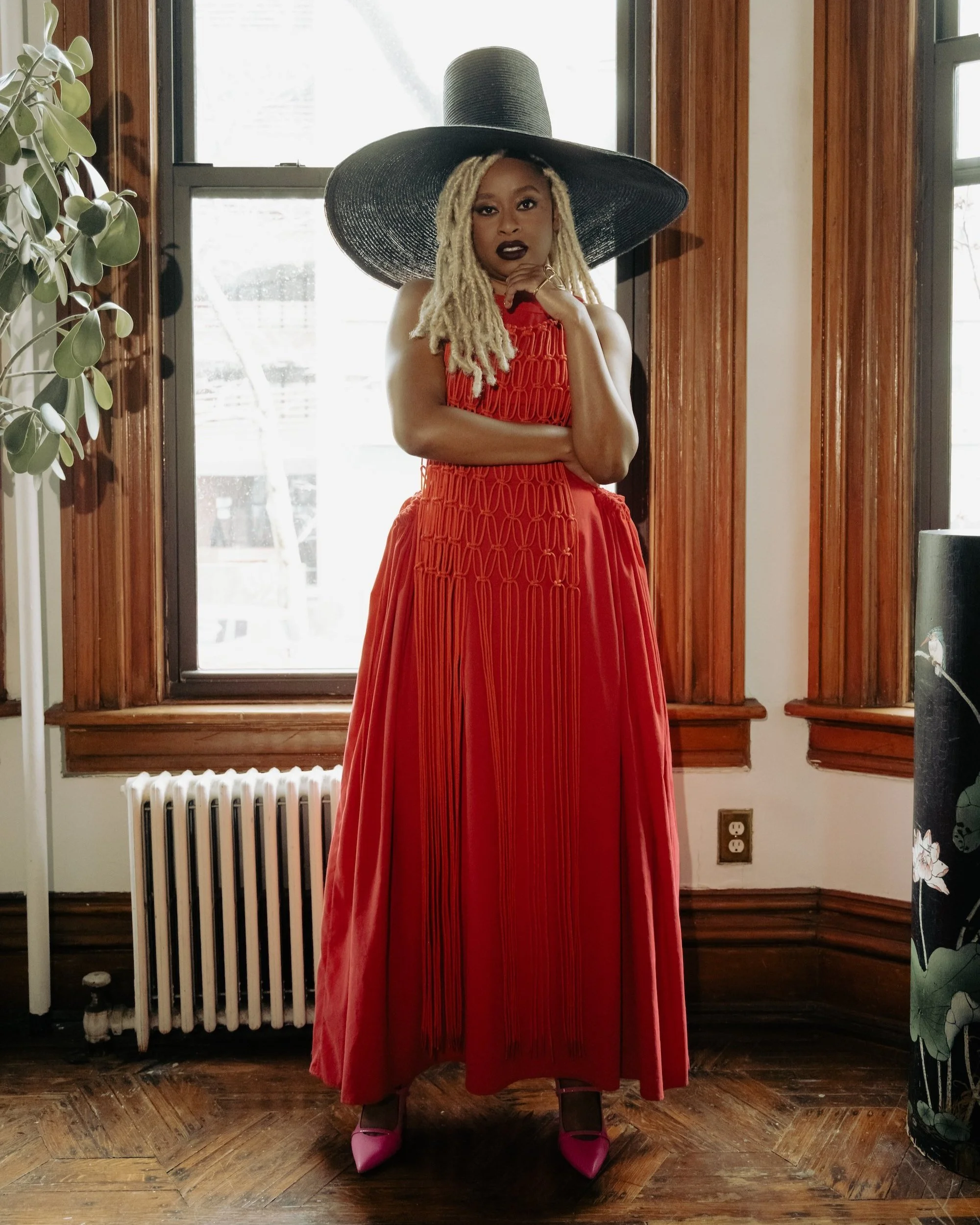 About — Phoebe Robinson