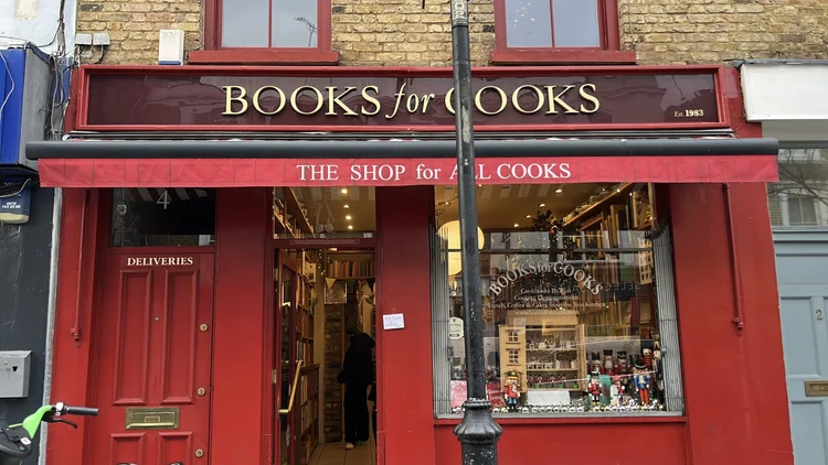 Things to do in Notting Hill: charming shops and colourful streets